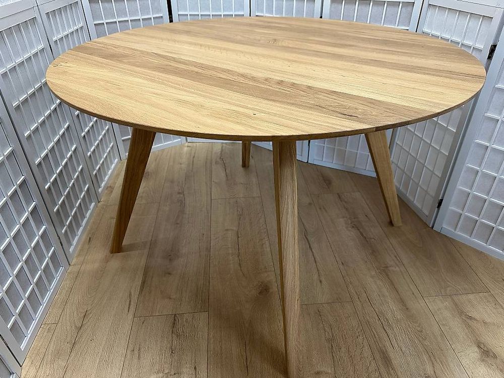 Runder Tisch 120