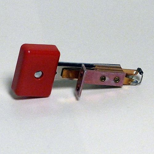 Williams/Bally Stand-Up Target 3D, rot r (Neu (gemäss Beschreibung)) in ...