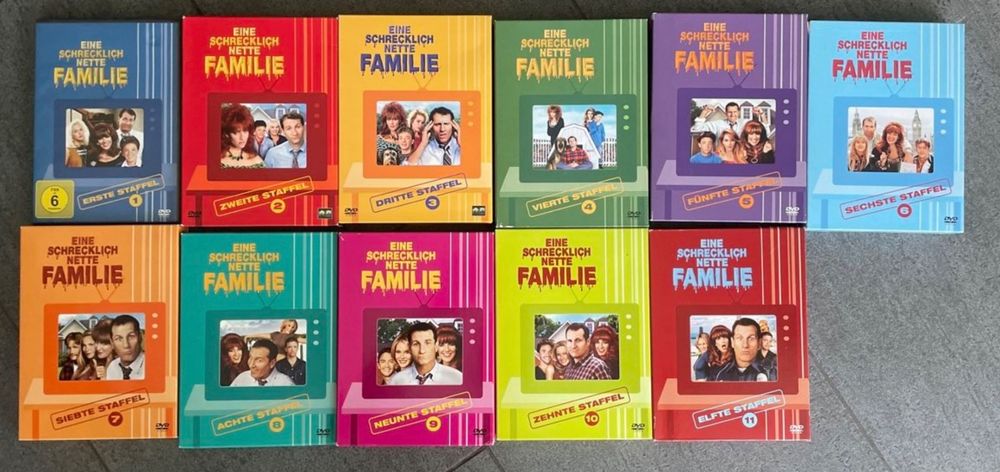 Eine schrecklich nette Familie - Serie komplett | Acheter sur Ricardo