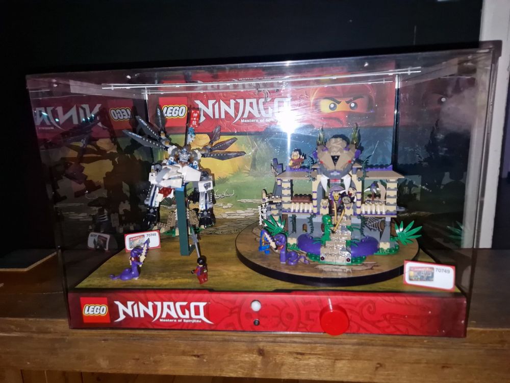 Lego Shop Display Ninjago | Kaufen auf Ricardo