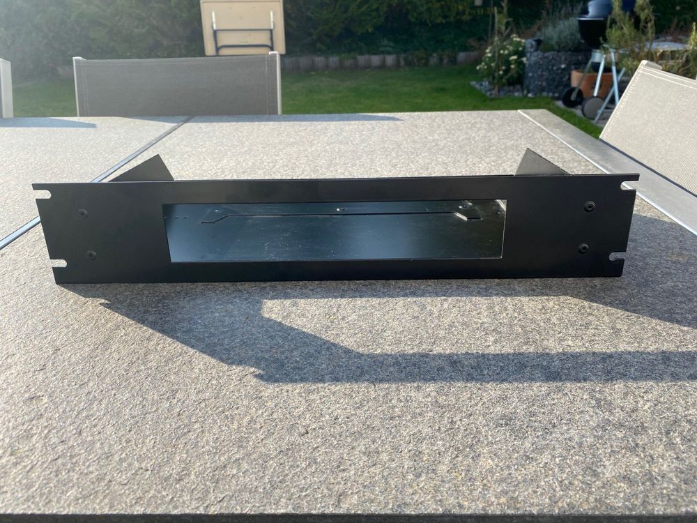 RACK Tablar 19" für Firewall (Gebraucht) in Möriken AG für CHF 25 – mit ...
