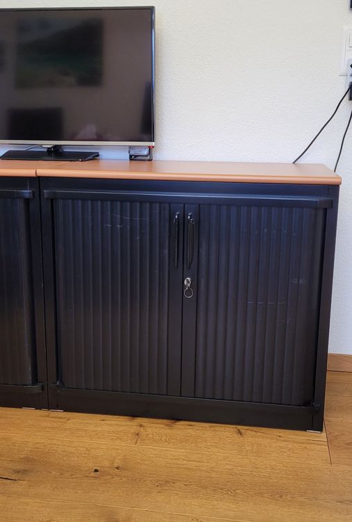 Aktenschrank (Rolladen) mit Schlüssel 2 von 2 | Kaufen auf Ricardo