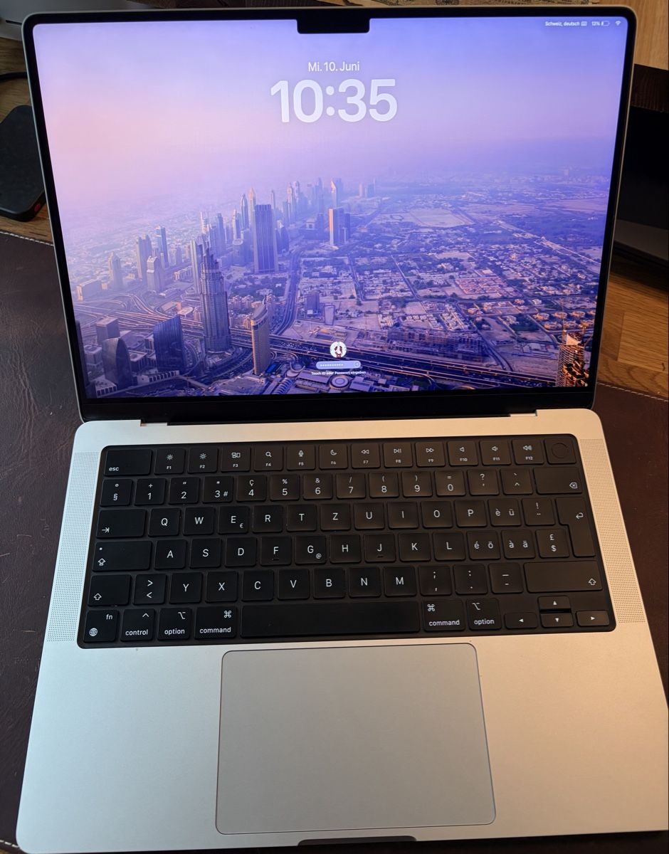 MacBook Pro 14 Zoll M3 Pro, 18GB, 512GB (Gebraucht) in Rüfenacht BE für ...
