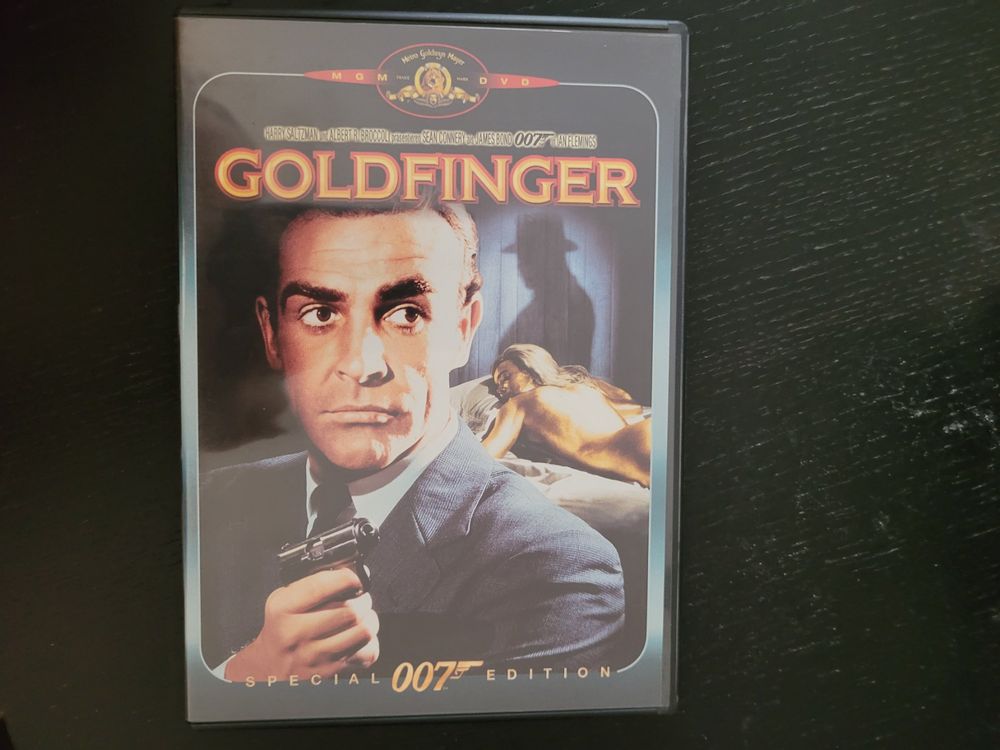 James Bond Goldfinger 007 mit sean connery (Gebraucht) in Zollikerberg für CHF 2 – mit Lieferung ...