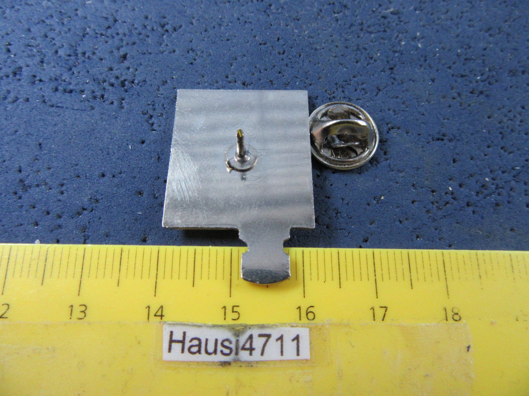 FORMEL1 WORLD CHAMPION TEAM PIN MARLBORO GLASIERT SILBRIG (Gebraucht ...