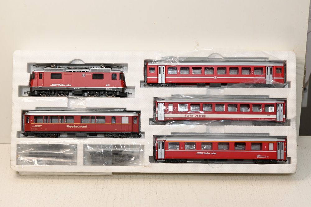 Bemo RhB /FO Set Lok + 4 Wagen mit OVP gem Fotos , läuft (Gebraucht) in ...