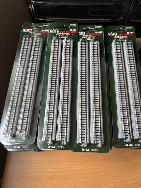 Kato SPUR N ( Komplett Verkauf) (Neu und originalverpackt) in Volketswil für CHF 590 – mit ...