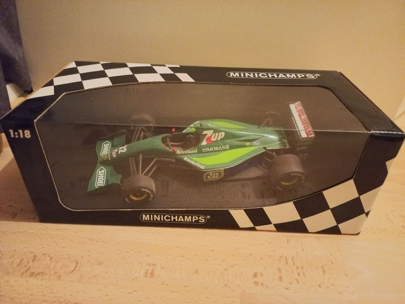Jordan F1 1/18 Minichamps (Neuf (Voir description)) à Attalens pour CHF ...