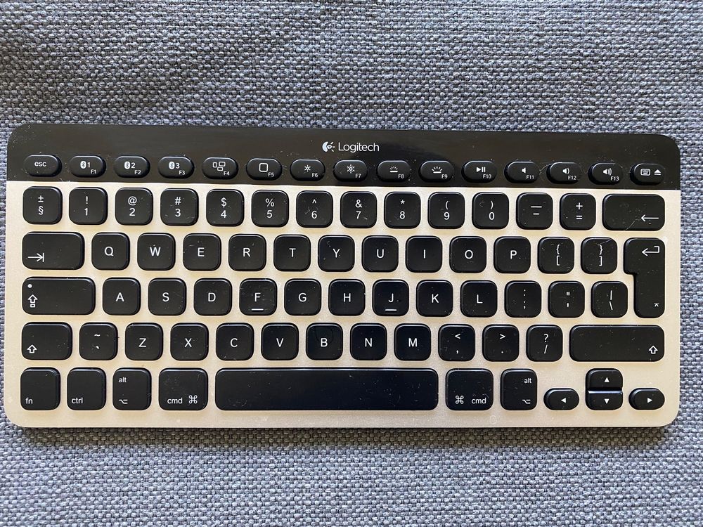 Logitech K811 Bluetooth Easy Switch QWERTY keyboard (Gebraucht) in ...