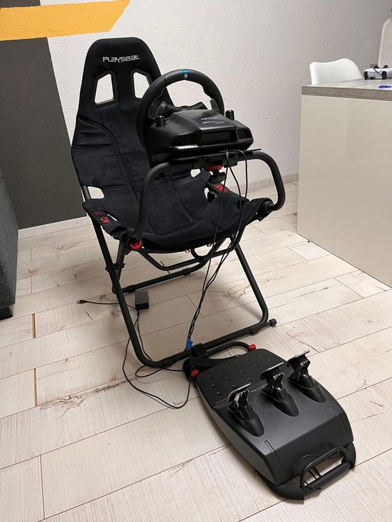 Volant de course et siège pour Playstation (Gebraucht) in St-Maurice ...