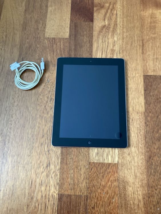 Top iPad 2 16GB WiFi - Ideal für den digitalen Alltag! (Gebraucht) in Nänikon für CHF 11.5 – mit ...