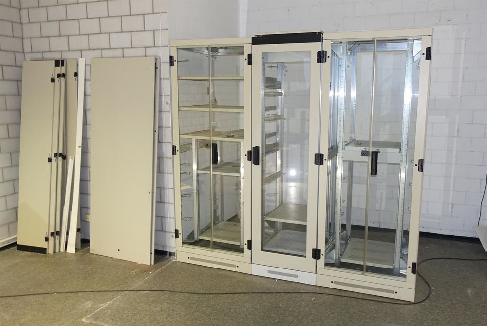3 x Knürr Miracel Server Racks | Kaufen auf Ricardo