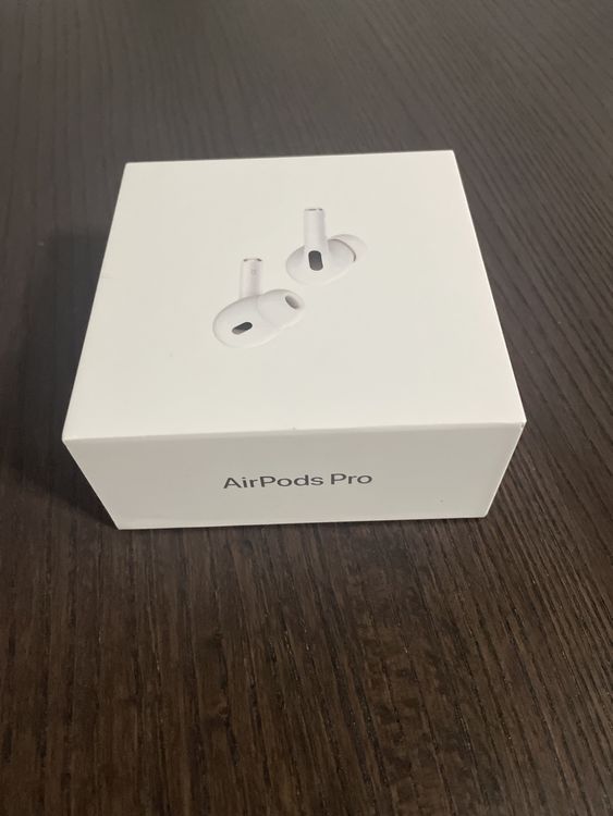 Original AirPods Pro 2nd Generation (Unopened box) (Neu und ...