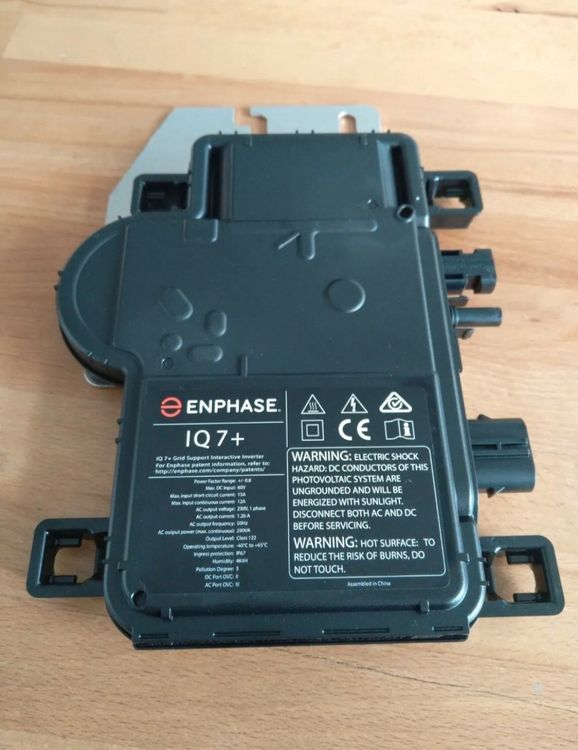 Enphase IQ7+ Solar Microinverter (Neu (gemäss Beschreibung)) in Hasle ...