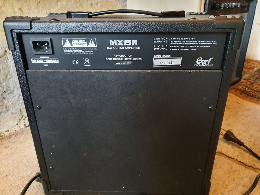 Cort MX15R 15W Gitarrenverstärker (Neu (gemäss Beschreibung)) in ...