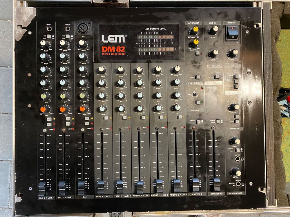 Mischpult LEM DM82 mit Flightcase | Kaufen auf Ricardo
