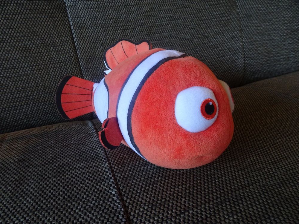 Disney Plüschtiere Sullivan, Mike, Nemo, Olaf, Sven (Gebraucht) in ...