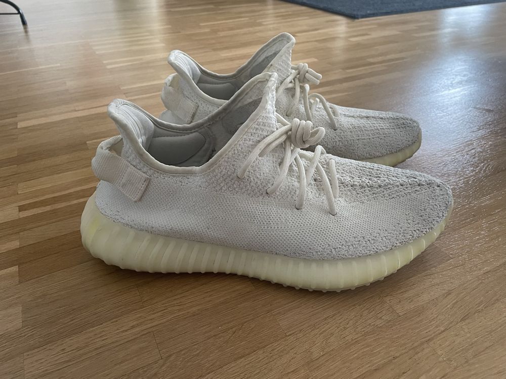 Yeezy Boost 350 V2 Cream 43 1/3 (Gebraucht) in Biel/Bienne für CHF 100 ...