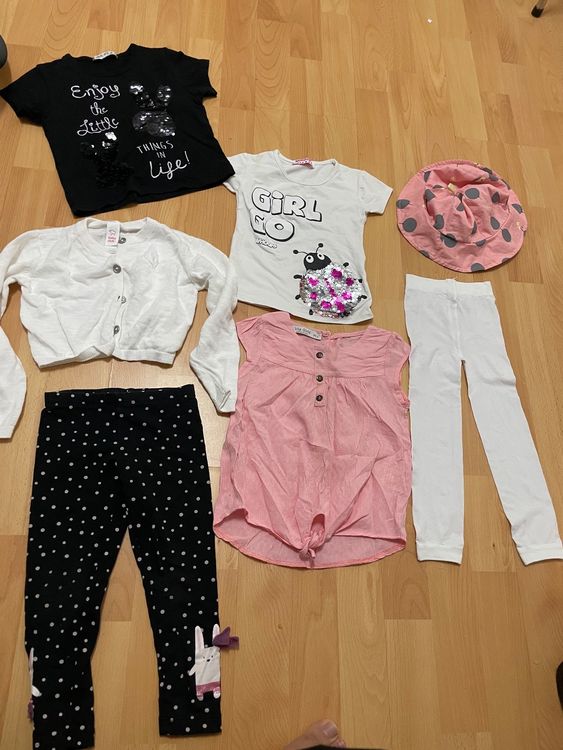 Packet Kleider Grösse 92 (Gebraucht) in Dietikon für CHF 11 – mit Lieferung auf Ricardo kaufen