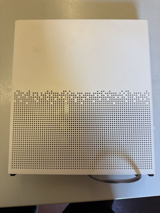 Swisscom Internet router. weiss, guter Zustand. (Gebraucht) in Basel ...