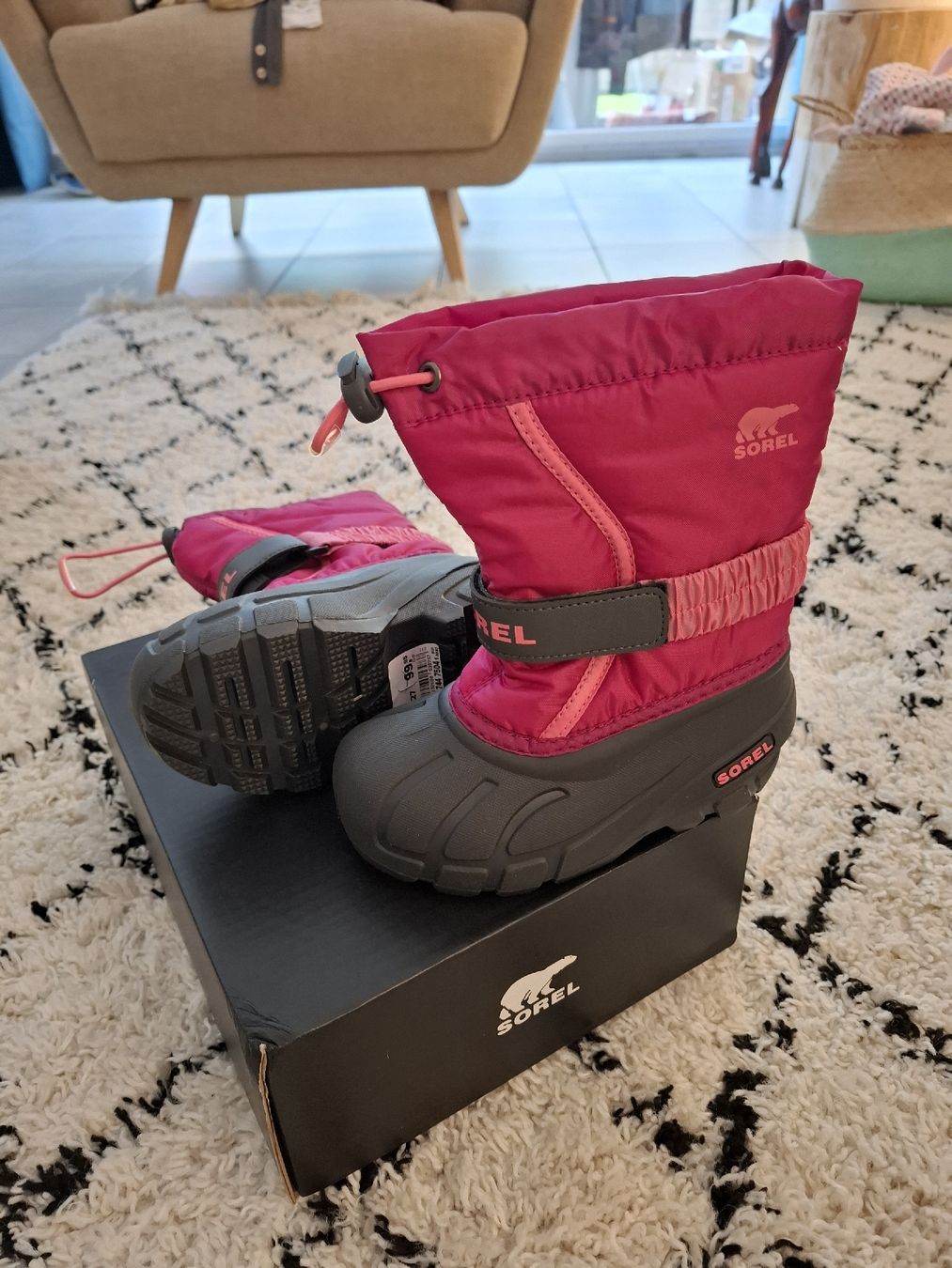 Sorel t 27 (Neuf avec emballage d'origine) à Fully pour CHF 30 – avec ...