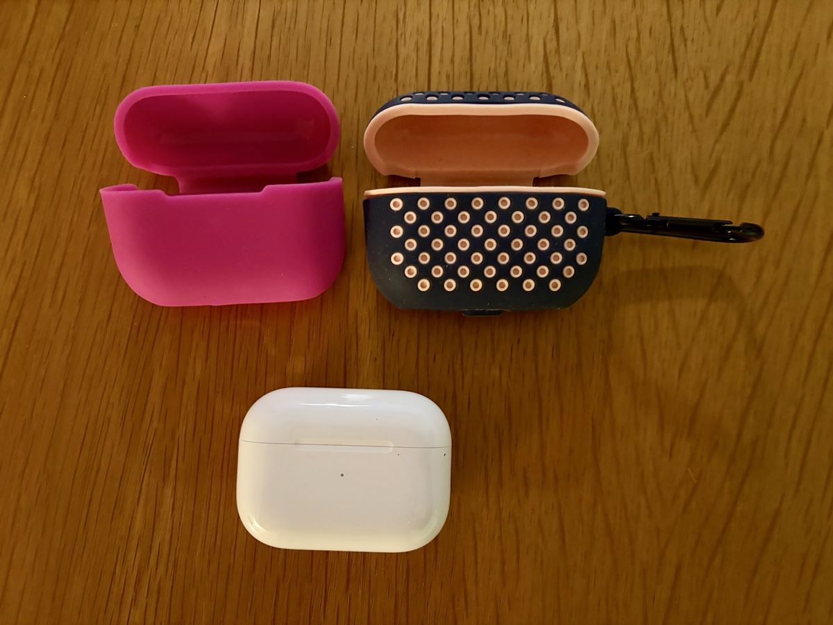 Original Apple AirPods Pro 2. Generation (Gebraucht) in Muttenz für CHF ...