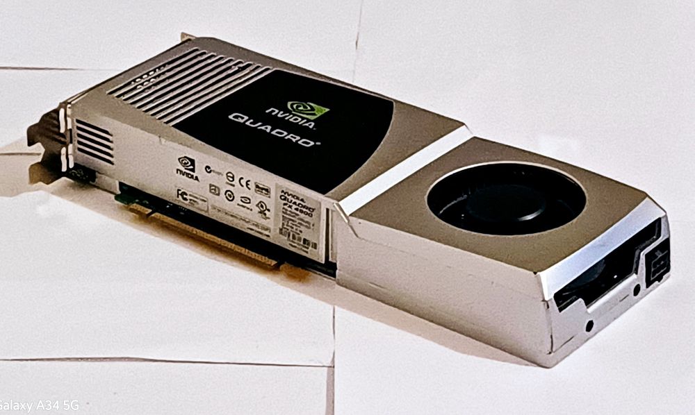 NVIDIA Quadro FX 4800 – 2.4GB GDDR3 (Gebraucht) in Zürich für CHF 19 ...