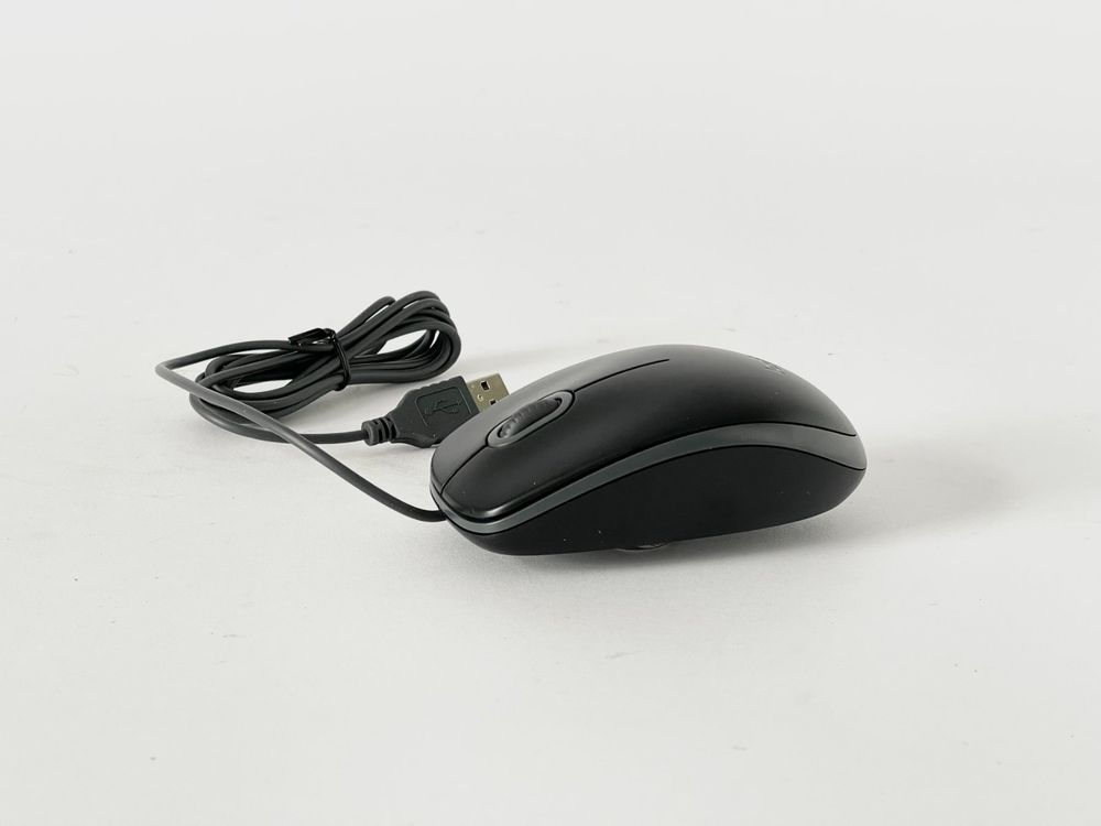 Logitech Maus mit Kabel (Neu und originalverpackt) in Olten für CHF 1 ...