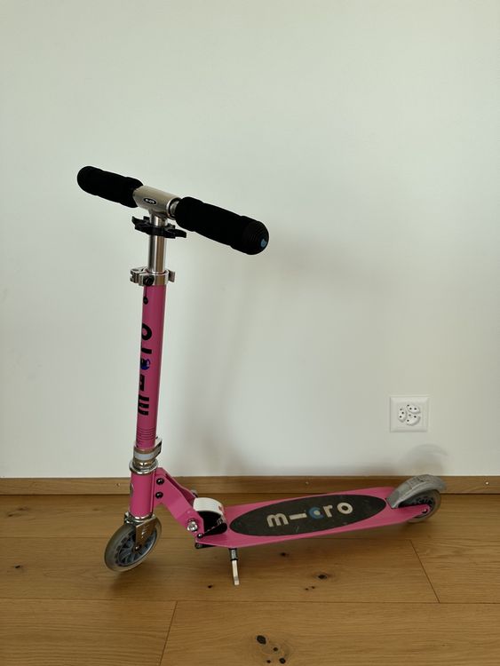 Micro Scooter pink höhenverstellbar (Gebraucht) in Grenchen für CHF 25 – nur Abholung auf ...