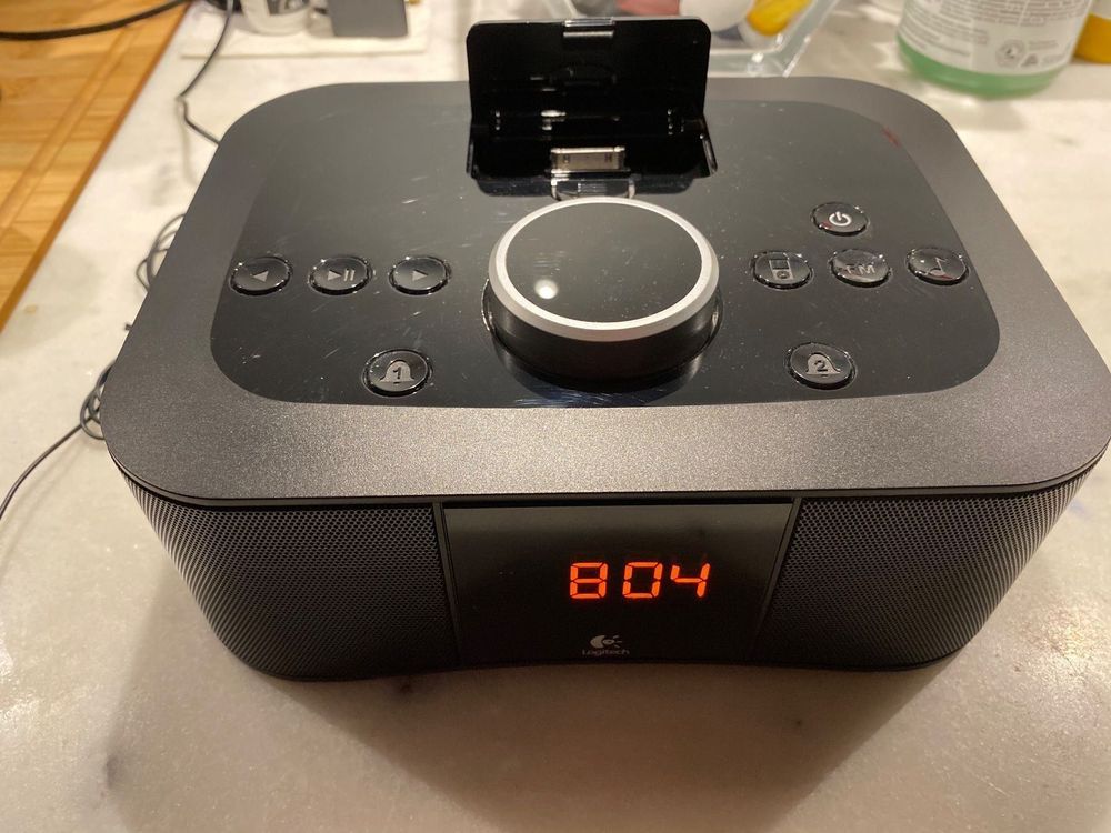 Logitech Clock Radio Dock S-00117 (Gebraucht) in für CHF 10 – mit ...