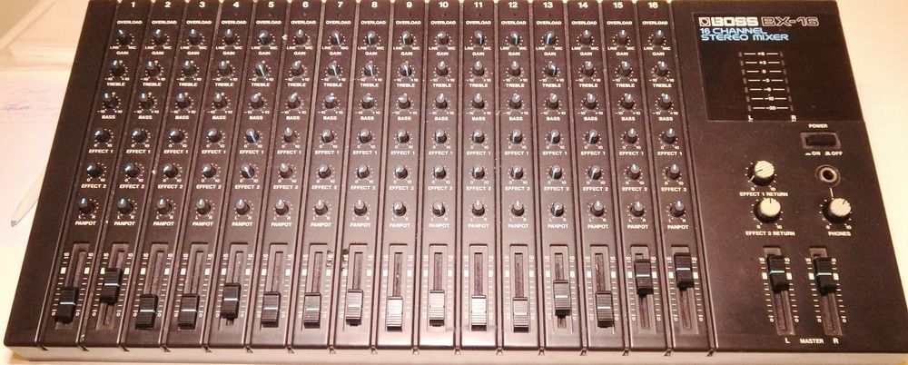 Mischpult Boss 16 Kanal Stereo Mixer BX-16 (Gebraucht) in Wengen für ...