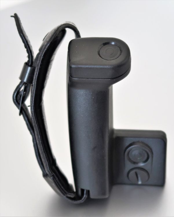 Leica Handgriff zu Motor Winder od. Drive passend zu R7 OVP | Kaufen ...