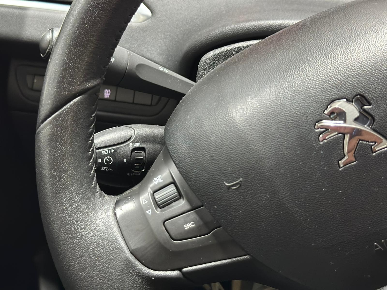PEUGEOT 208 1.2 VTI Access (D'occasion) à Aclens pour CHF 2300 ...