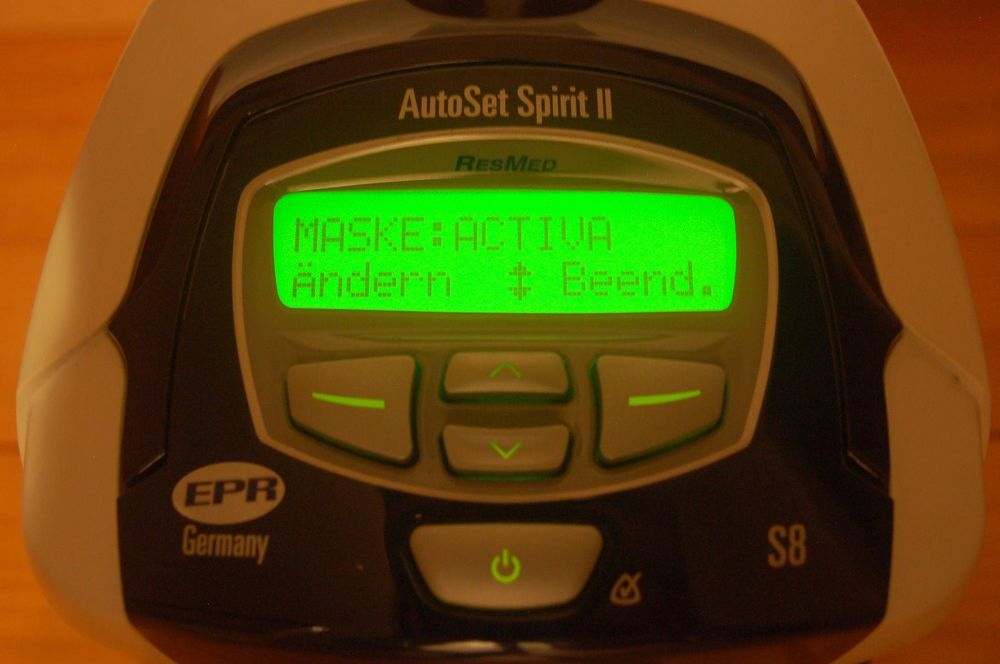 ResMed CPAP S8 AutoSet Spirit II + H4i (Gebraucht) in Obersteckholz für ...