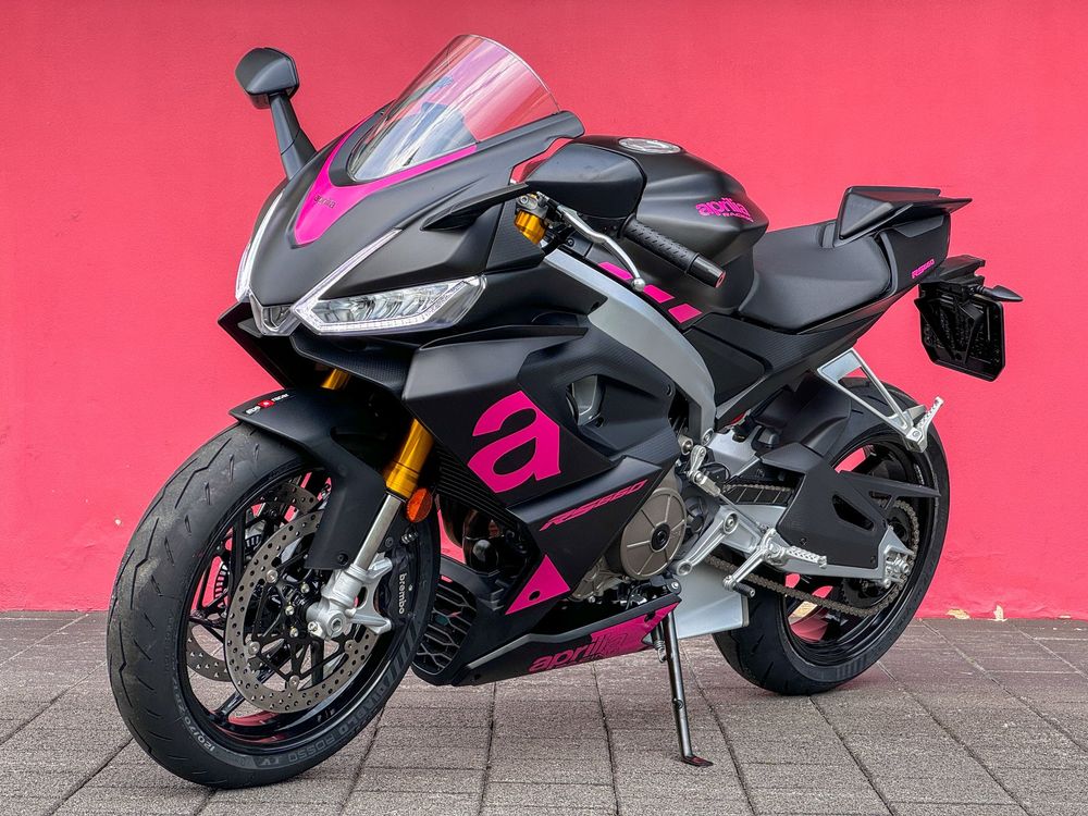 Aprilia RS660 Sticker Kit - PINK (Neu und originalverpackt) in Meggen ...