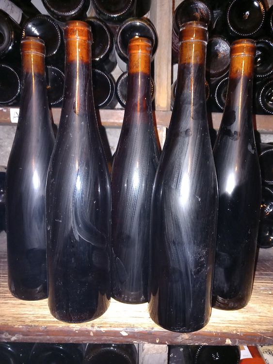 Lot de 5 Medinah vin d'algerie oran sans etiquette | Kaufen auf Ricardo