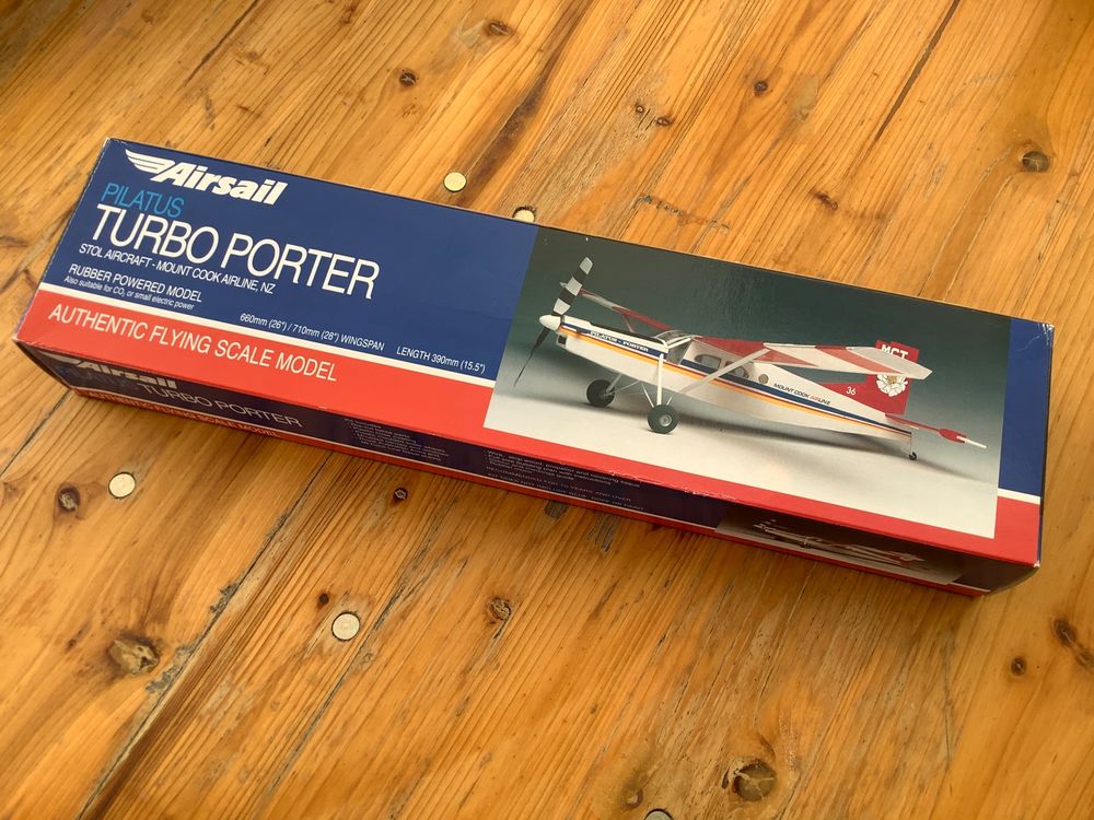 Modellflugzeug, Pilatus Porter, Gummi, CO2, El., Balsaset | Kaufen auf ...