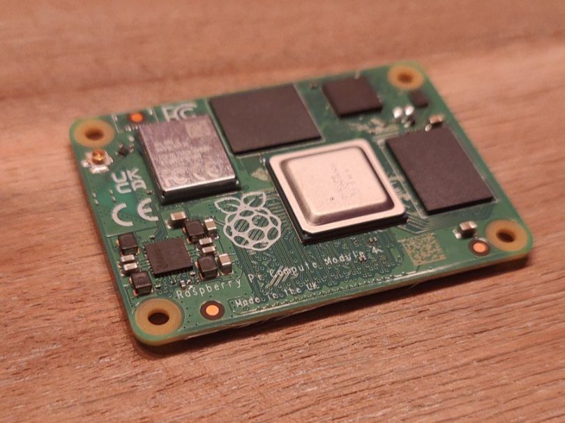 Raspberry Pi Compute Module 4 (8GB RAM, 32GB eMMC) | Kaufen auf Ricardo