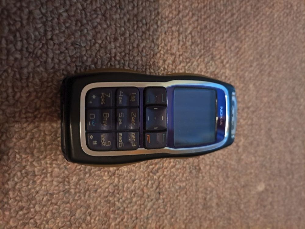 Nokia 3220 (Gebraucht) in Hochdorf für CHF 26 – mit Lieferung auf ...