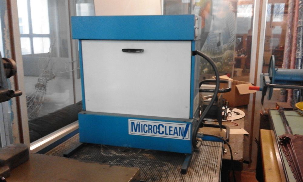 MicroClean Kleinteilereiniger (Gebraucht) in Hagneck für CHF 100 – nur Abholung auf Ricardo kaufen