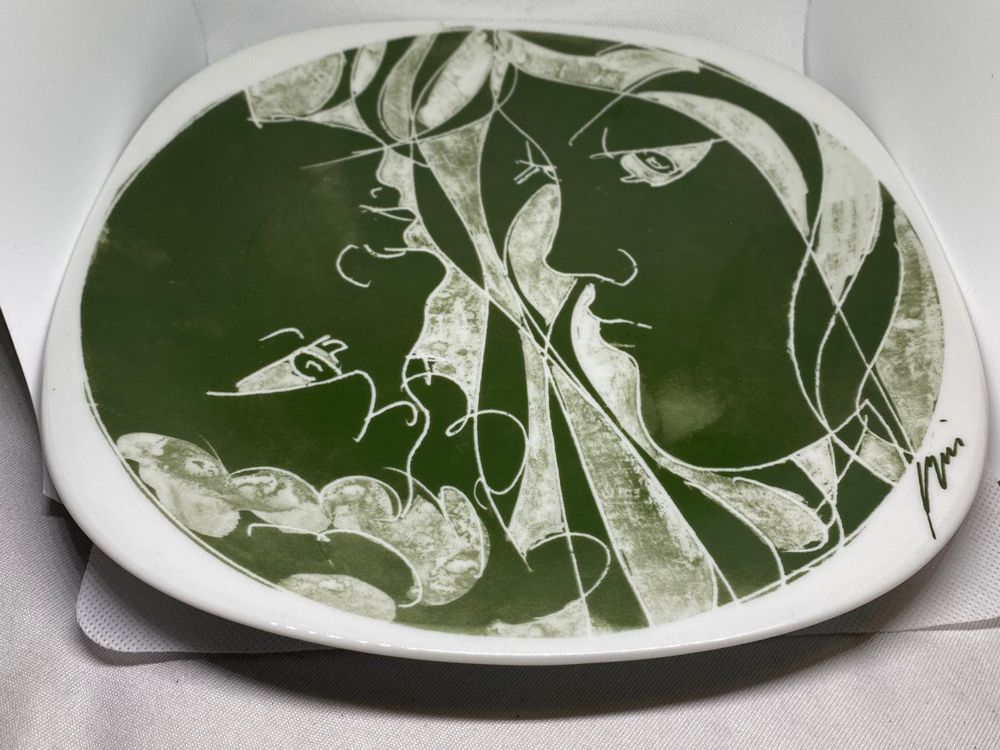 Hans Erni Teller Daphnis + Chloe (Gebraucht) in solothurn für CHF 19 – mit Lieferung auf Ricardo ...