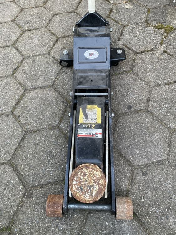 Robuster Wagenheber 2 Tonnen, FH Herren AG | Kaufen auf Ricardo