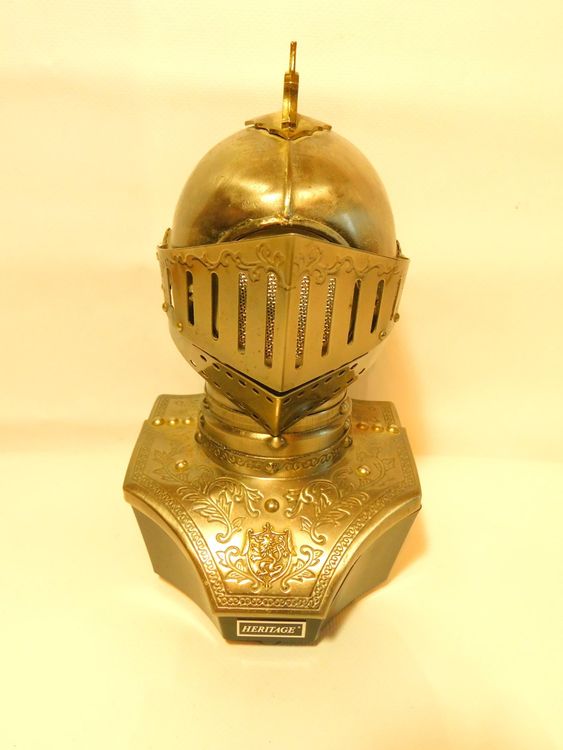 1969 Vintage Knight Helmet Transistor Radio - Working 84,67 | Kaufen ...