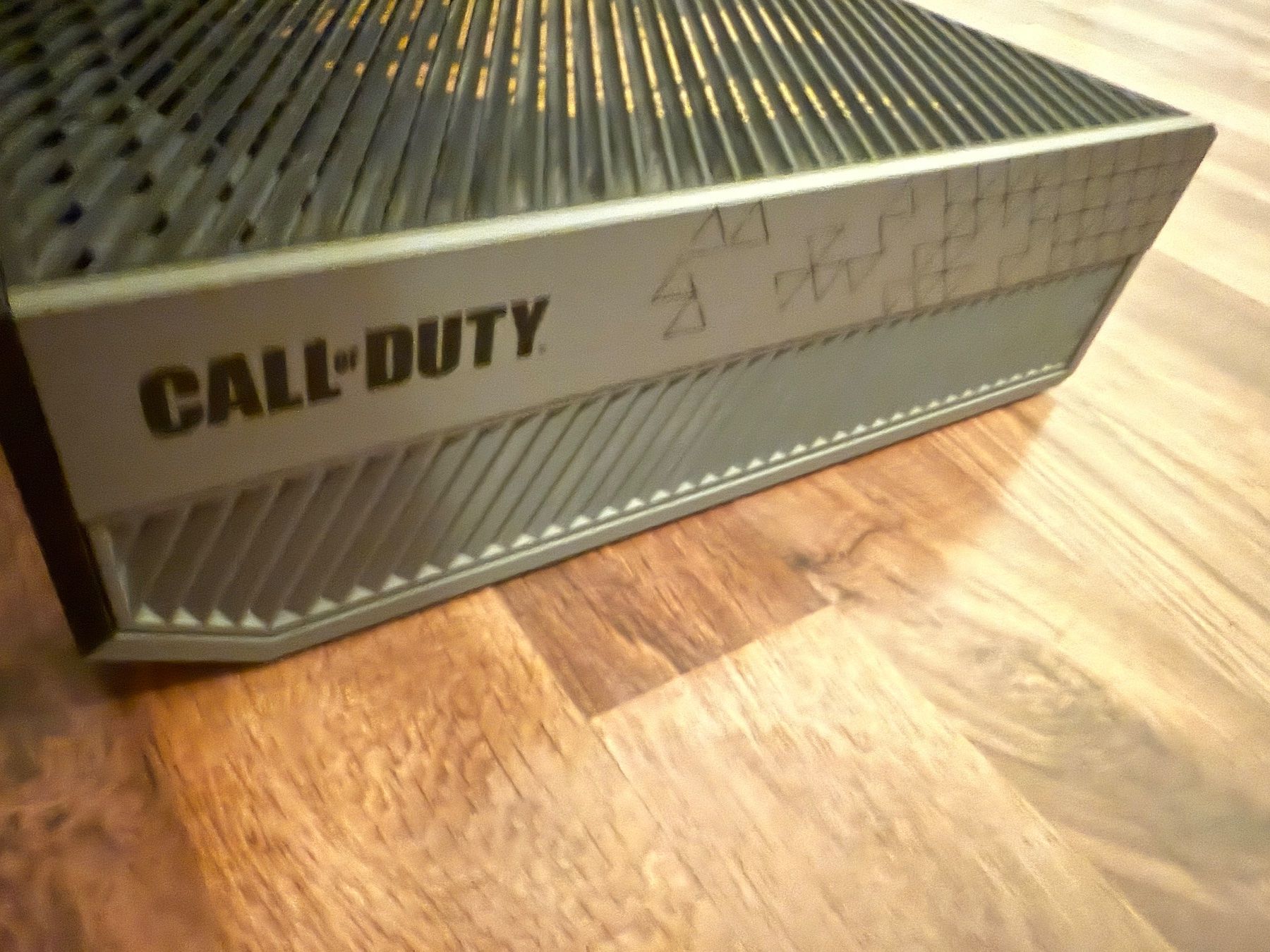 Xbox One (1TB) CoD Limited Edition (inkl. Netz und HD Kabel) (Gebraucht ...