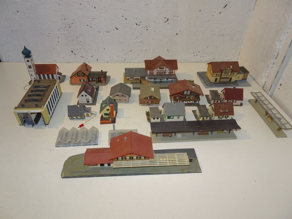 Häuserset Haus Kirche Bahnhof Industrie Perron Spur N (Gebraucht) in Emmenbrücke für CHF 22 ...