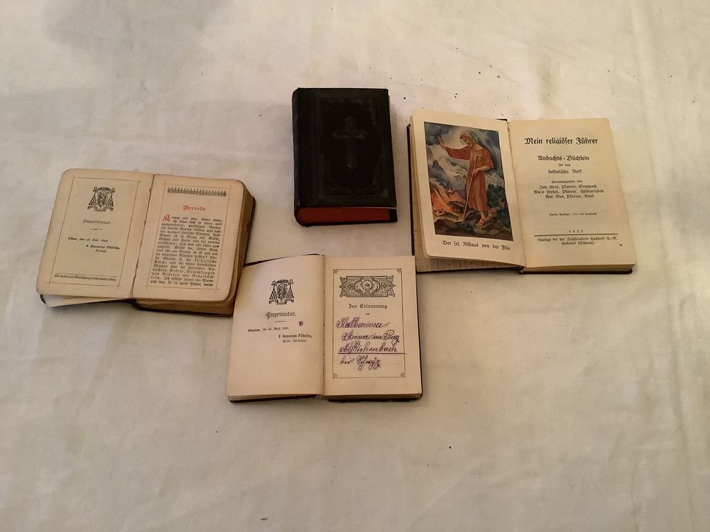 4 Antike Heiligen Taschenbücher | Kaufen auf Ricardo