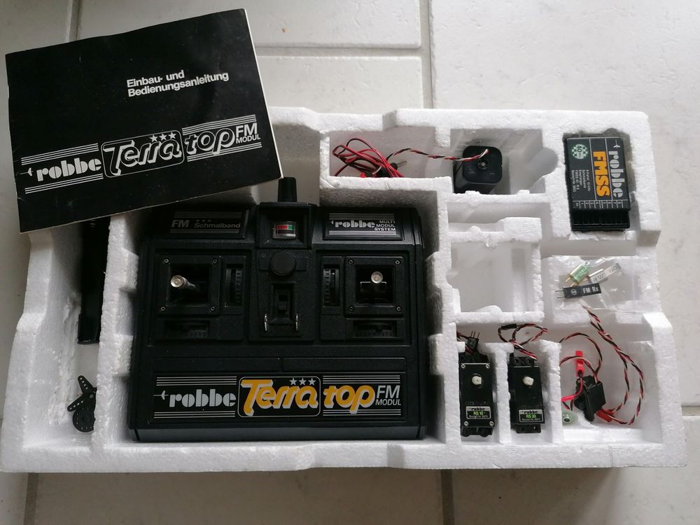 robbe TerraTop 40 MHz Fernlenkset vintage (Gebraucht) in Chabrey für CHF 22 – mit Lieferung auf ...