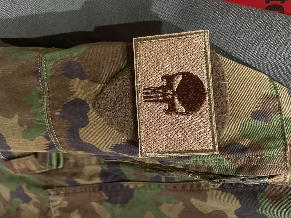 Patch Klett Punisher Beige Armee (Neu und originalverpackt) in Oberiberg für CHF 22 – mit ...