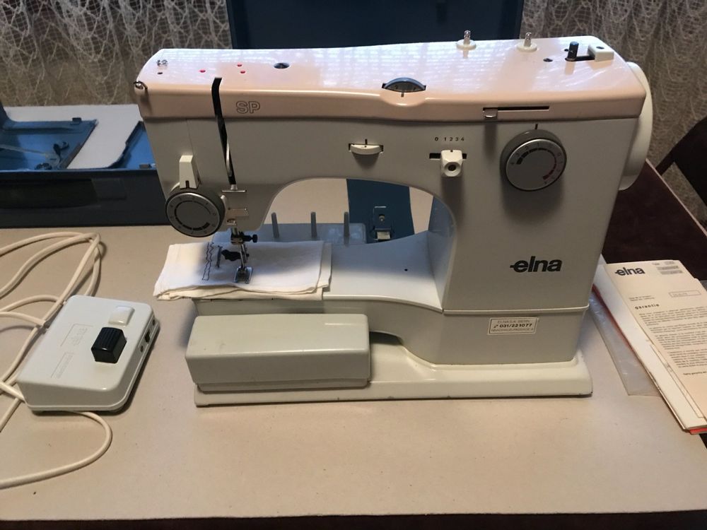 Elna Nähmaschine Type 31 (Gebraucht) in Obfelden für CHF 50 – nur ...