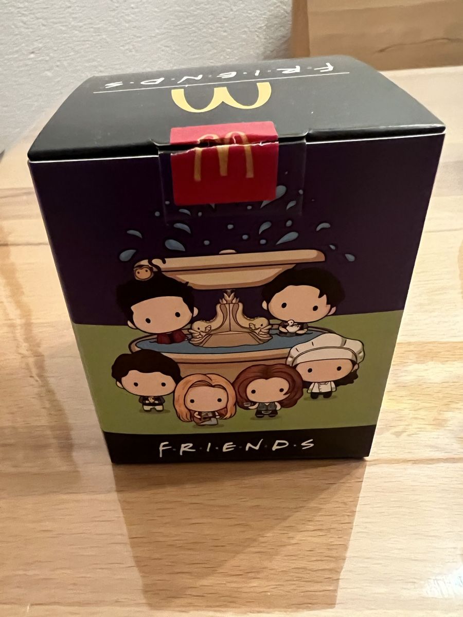 Verwunderlich Figur Aus Friends Ebenbild